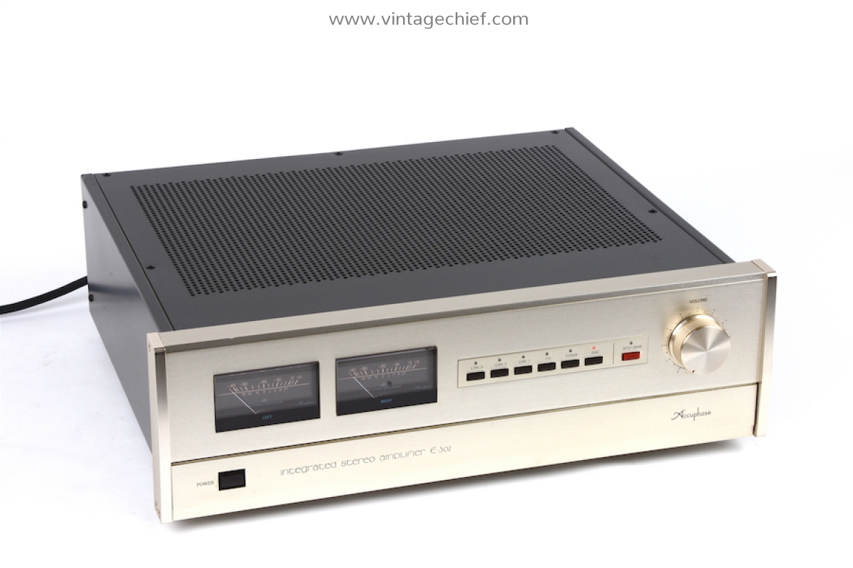 High End Accuphase E-302 Amplifier | 2 x 120 Watt | Phono MM MC | VU ...