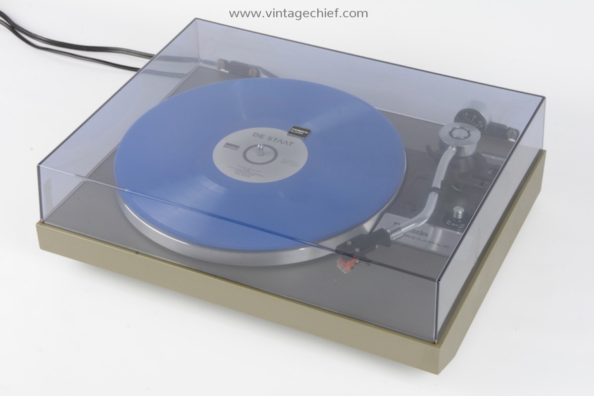 Technics SL-20 Turntable