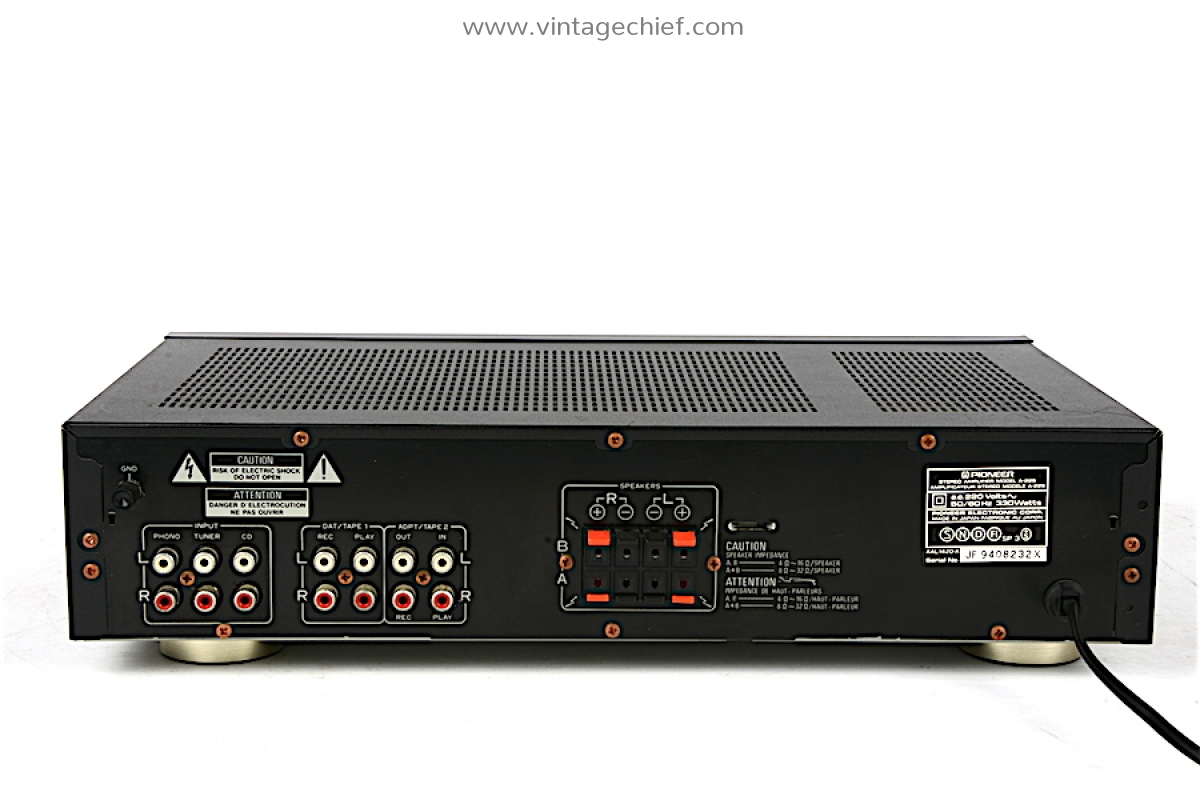 Pioneer A-225 Amplifier - Stereo - Phono