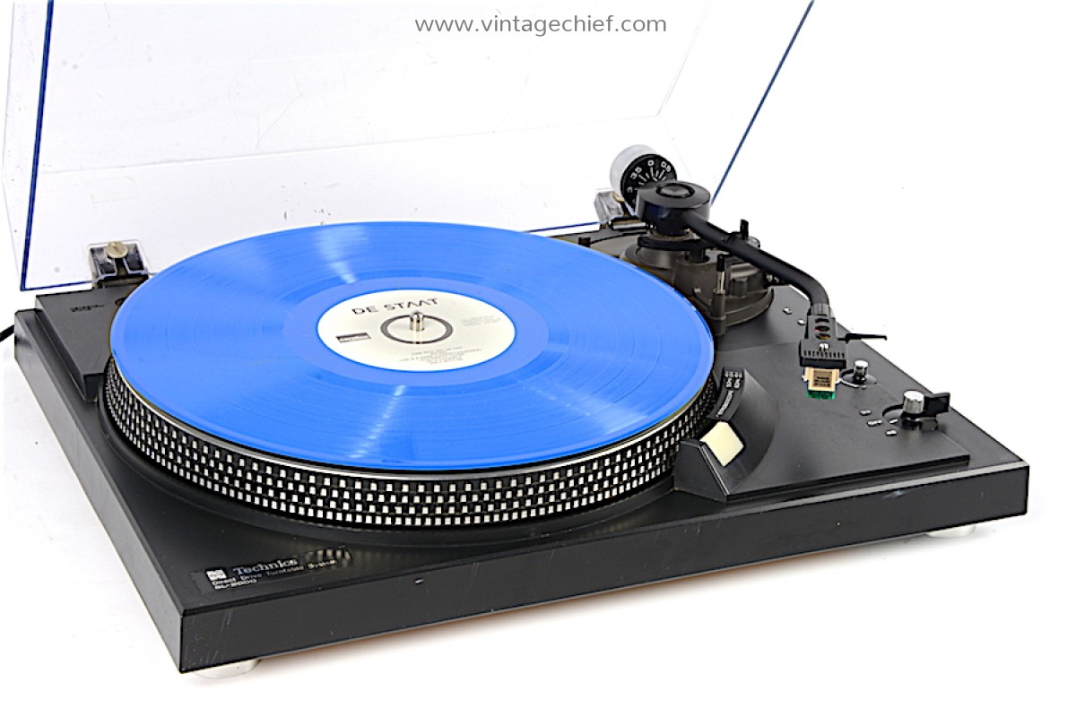 Technics SL-2000 Direct Drive Turntable