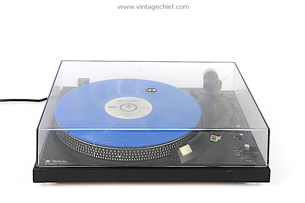 Technics SL-2000 Direct Drive Turntable