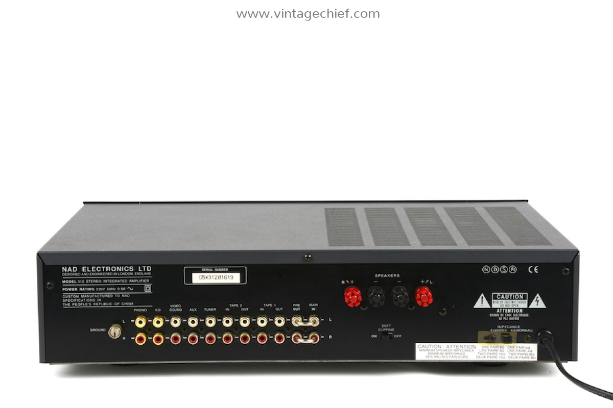 NAD 312 Stereo Amplifier | Phono | Pre-out | Main-in