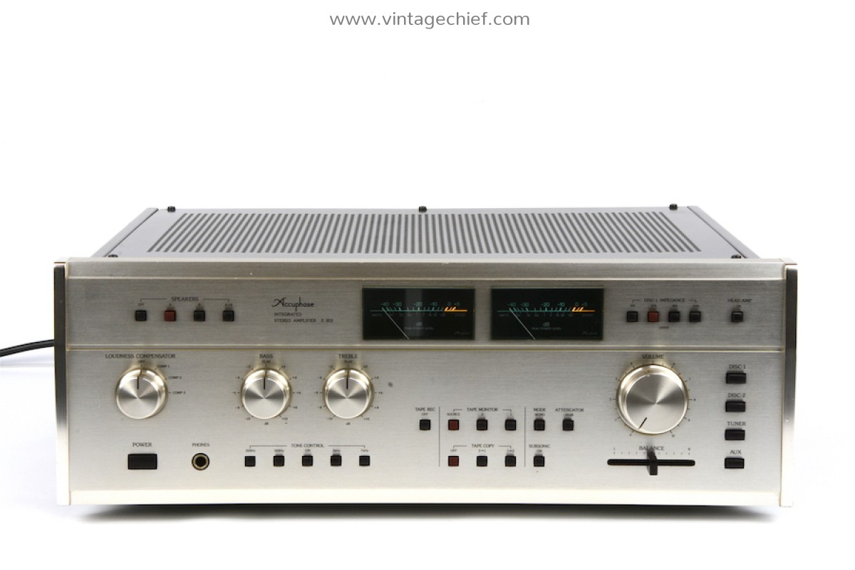 High End Accuphase E-303 Amplifier | 2 x 130 Watt | VU Meters | 2 x ...
