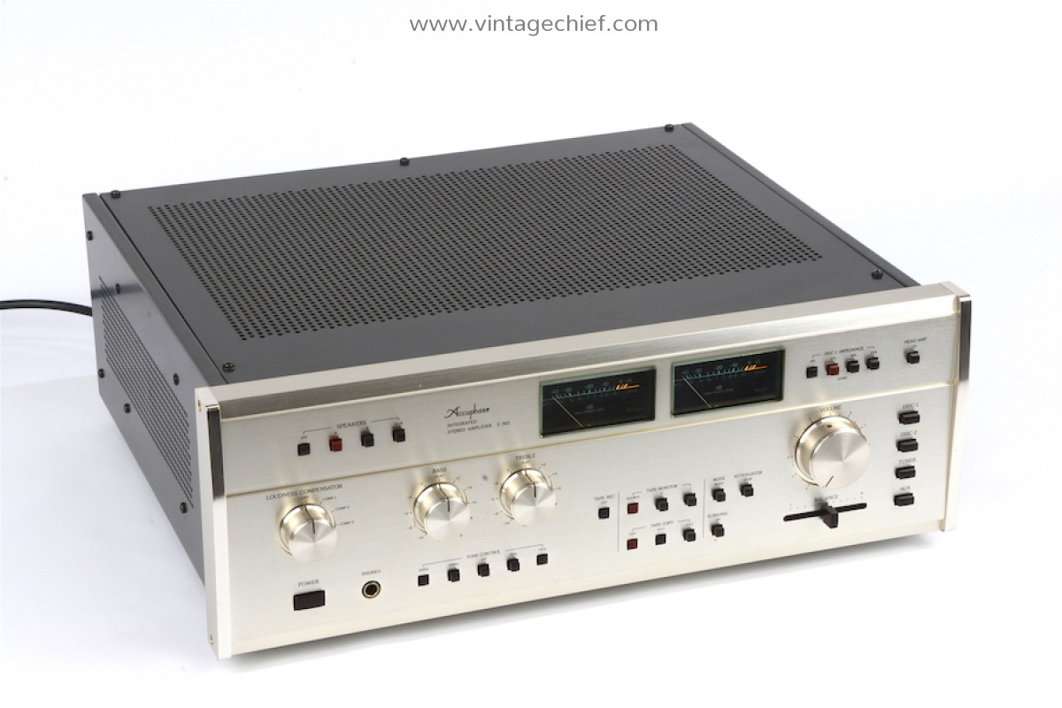 High End Accuphase E-303 Amplifier | 2 x 130 Watt | VU Meters | 2 x ...