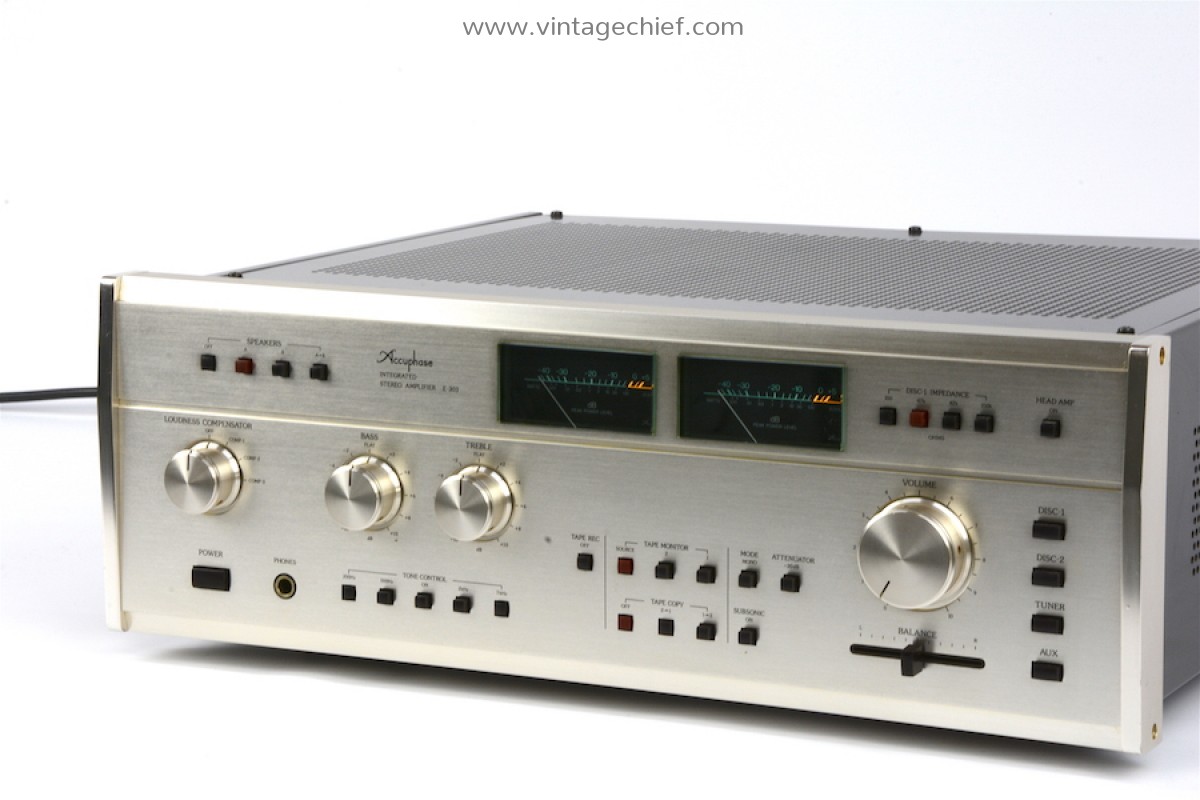 High End Accuphase E-303 Amplifier | 2 x 130 Watt | VU Meters | 2 x ...