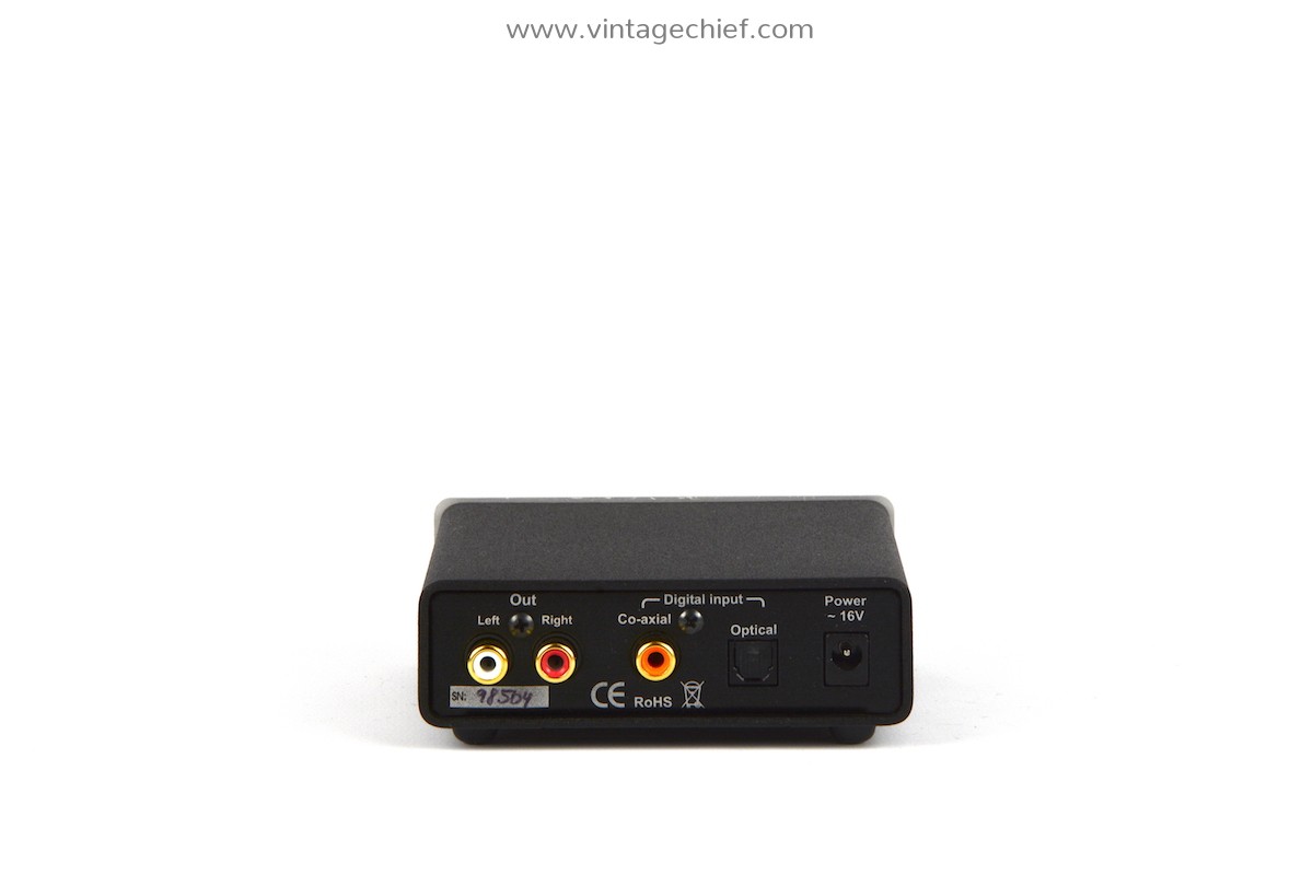 Audiophile Pro-Ject DAC Box FL DAC + Adapter | Digital-to-Analog Converter
