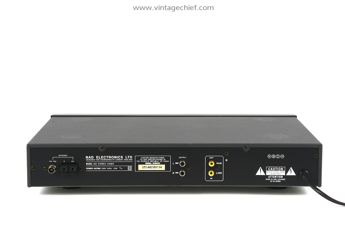 NAD 402 FM AM Tuner | Radio | Defective | For parts or repair