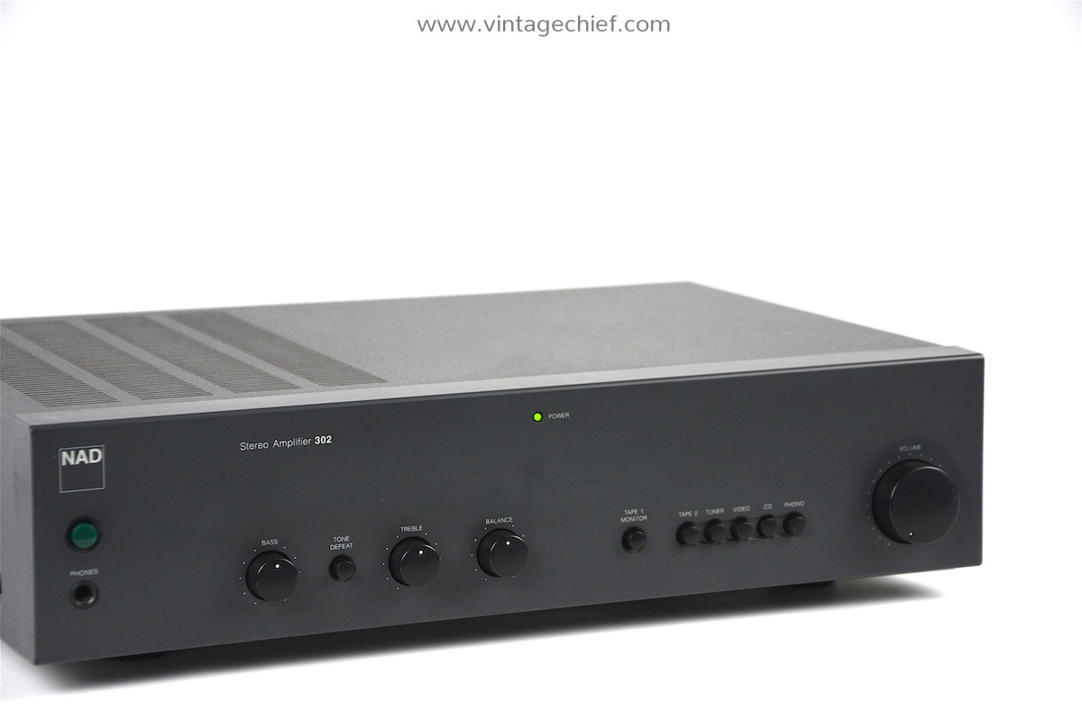 NAD 302 Amplifier | Phono | EISA European Amplifier Of The Year (1993 ...