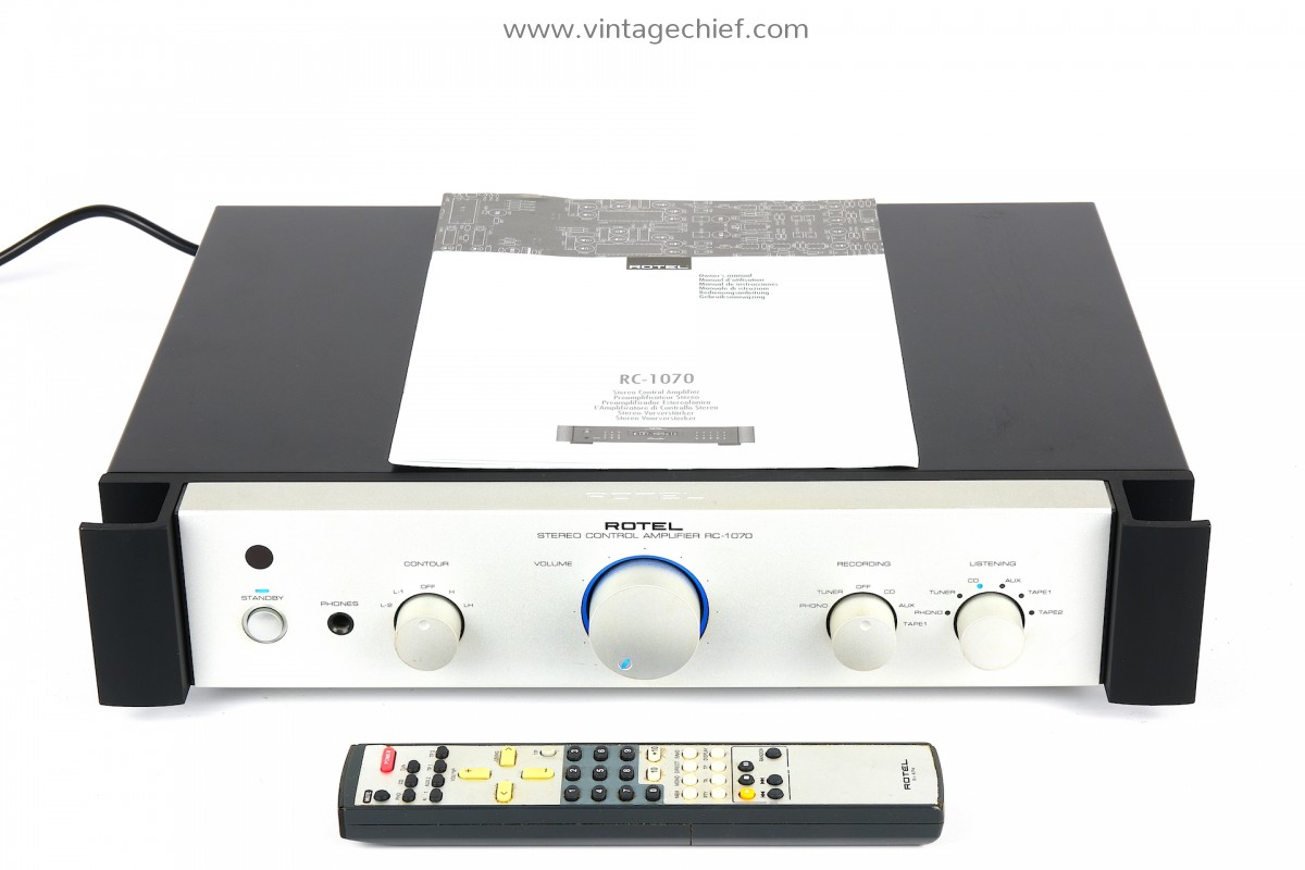 High End Rotel RC-1070 Preamplifier + Remote Control + Manual | Phono
