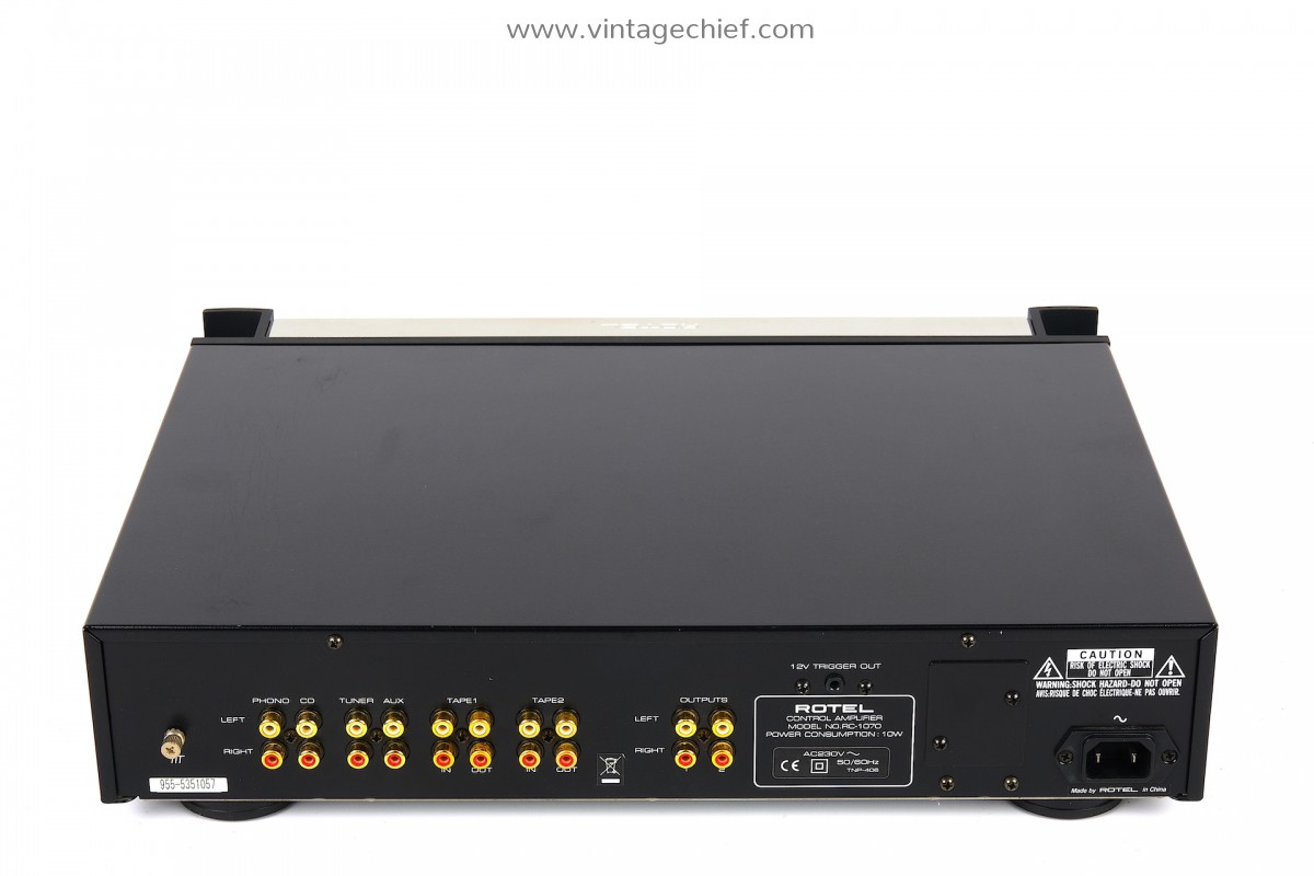 High End Rotel RC-1070 Preamplifier + Remote Control + Manual | Phono