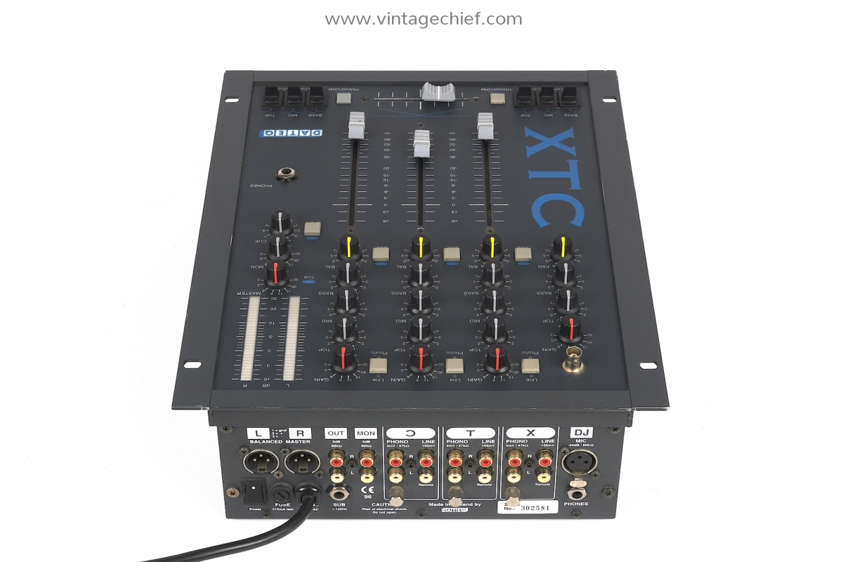 Legendary Dateq XTC Mixer | DJ | 3 Phono / Line Inputs